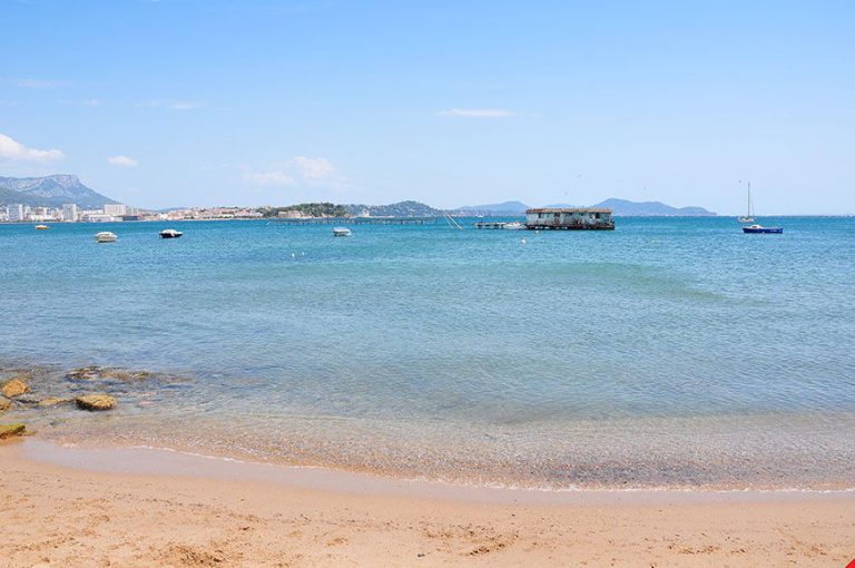 Seyne-sur-mer: souvenirs de vacances dans le sud
