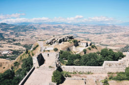 Road-trip au coeur de la Sicile: Caltanissetta, Calascibetta, Enna, Lac ...