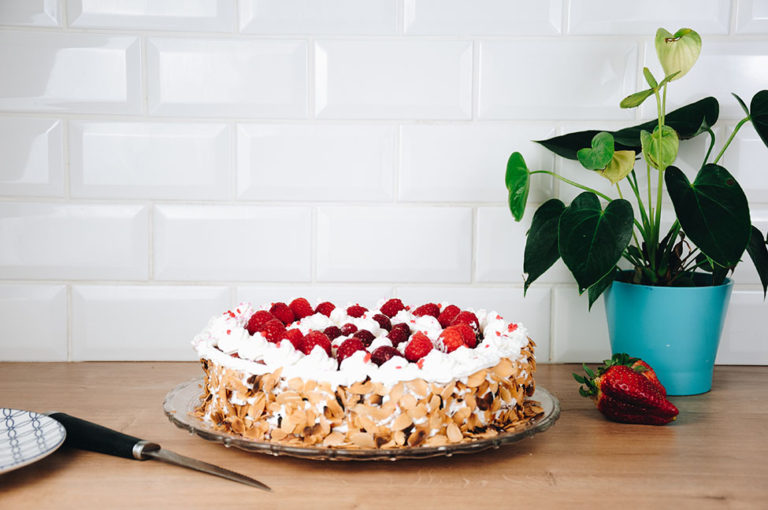 Recette: un framboisier facile et moelleux (idée gâteau d'anniversaire)